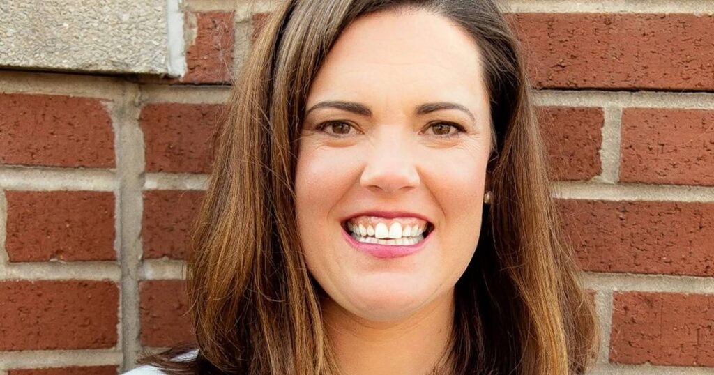 Grayslake Trustee Laura Dias to Run for State Representative District ...